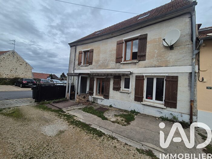 Maison à vendre - Chamigny - 5 pièces - 4 chambres