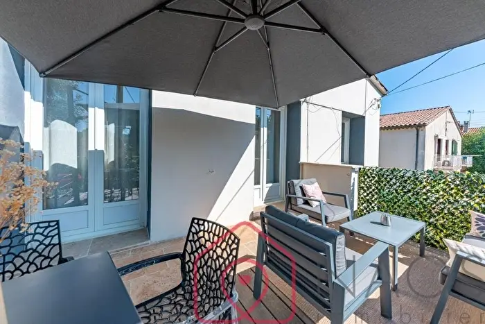 Appartement à vendre - Vinon-sur-Verdon - 4 pièces - 3 chambres