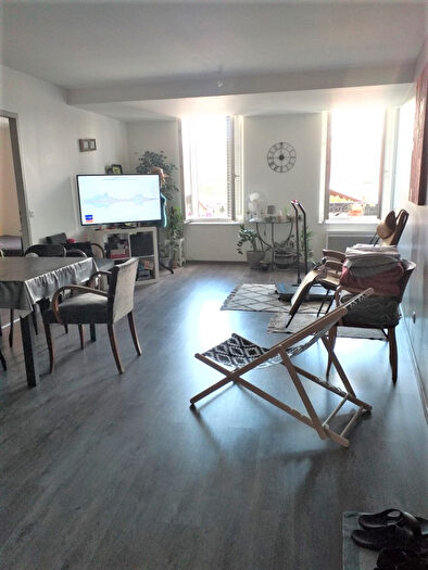 Appartement à louer - Saint-Rambert-dAlbon - 2 pièces - 1 chambre