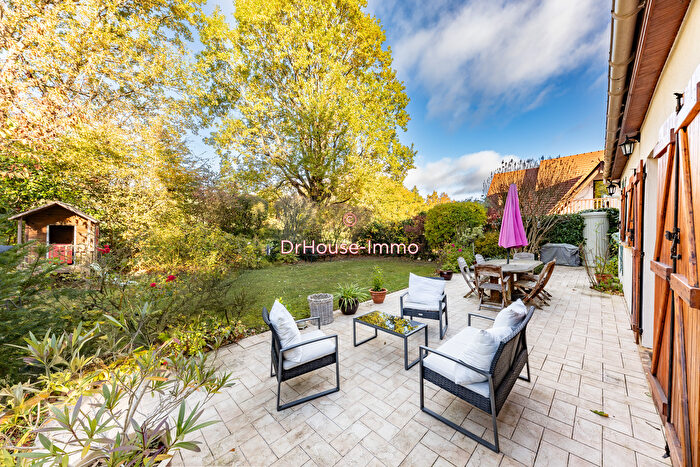 Maison 6 pièces à vendre à Dampierre-en-Yvelines
