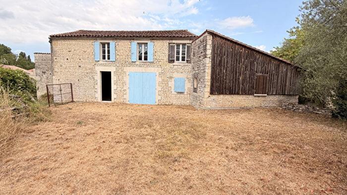 Dampierre-sur-Boutonne - Maison 3 pièces à vendre