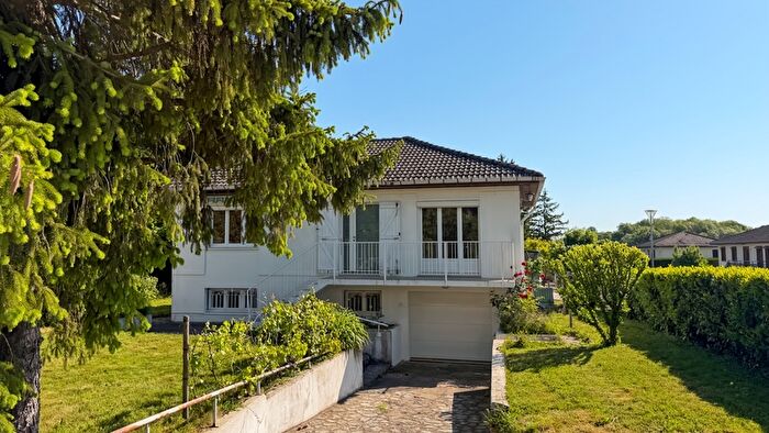 Maison 4 pièces à Orgeux, à vendre