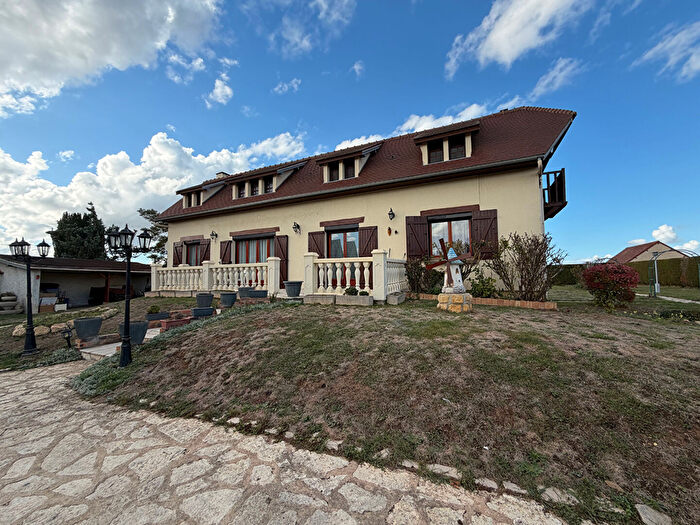Maison 6 pièces à vendre à Guichainville
