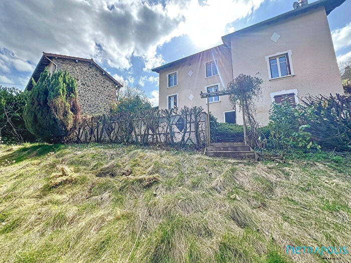 Maison 4 pièces à vendre à Saint-Vincent-de-Reins