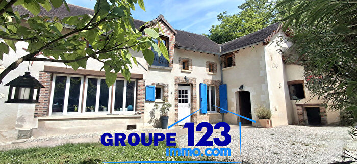 Maison 9 pièces à vendre - Poilly-sur-Tholon