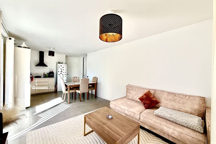 Appartement à vendre - Castelnau-le-Lez, Volhe - 3 pièces - 2 chambres