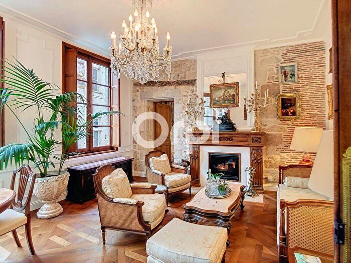 Appartement à louer - Puy-Saint Font, Périgueux - 2 pièces - 1 chambre