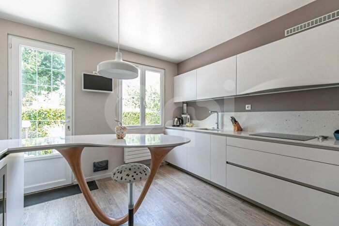 Maison à vendre - Le Plessis-Trévise, Val Roger - 6 pièces - 4 chambres