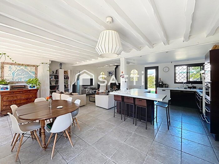Maison 4 pièces à vendre à Andernos-les-Bains, Heyre