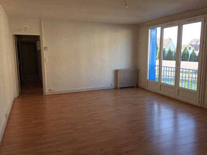 Appartement à louer - Montlucon - 3 pièces - 2 chambres