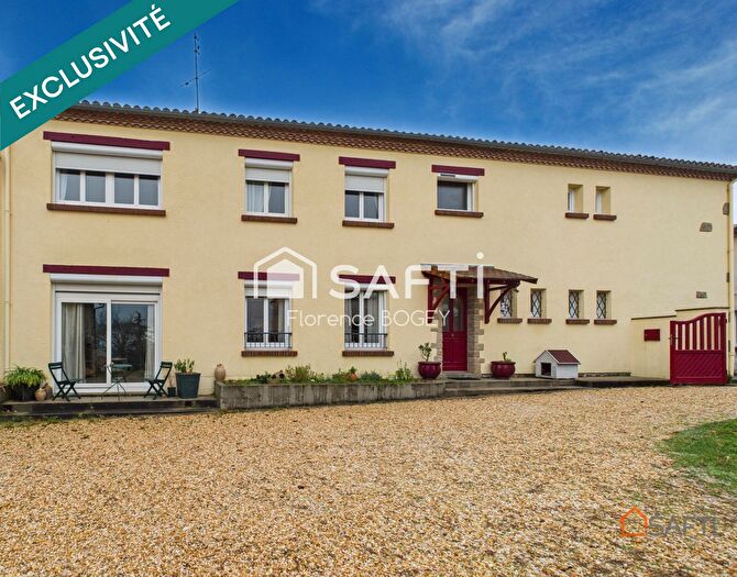 Maison à vendre - Le Dorat - 8 pièces - 5 chambres