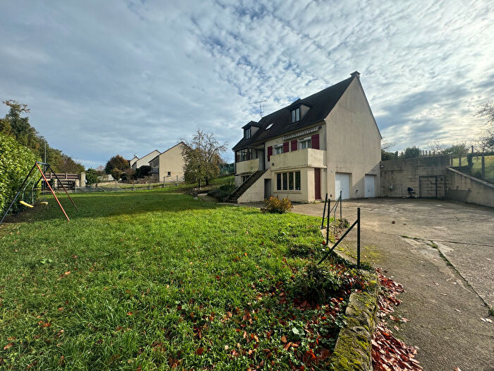 Maison à vendre - Méréville - 5 pièces - 4 chambres