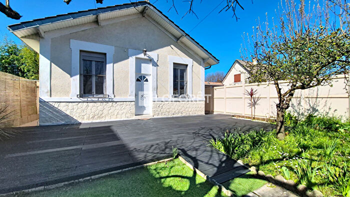 Maison à vendre - Talence, Centre-ville, Université, Lycée - 6 pièces - 4 chambres