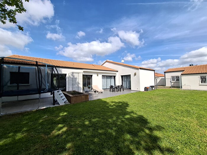 Maison à vendre - Sainte-Foy - 5 pièces - 4 chambres