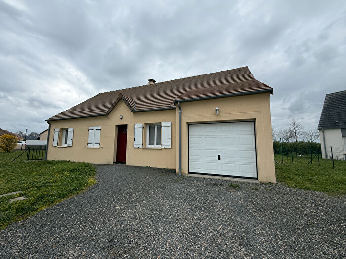 Maison à louer - Parcé-sur-Sarthe - 4 pièces - 3 chambres