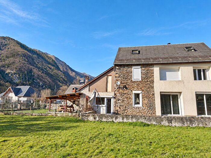 Salles-et-Pratviel - Maison 8 pièces à vendre