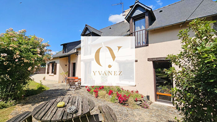 Maison à vendre - Domloup - 6 pièces - 4 chambres