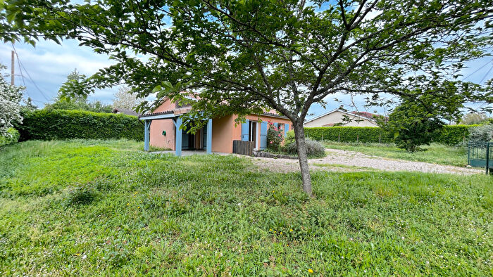 Maison 3 pièces à Saint-Martin-Petit, à louer