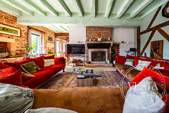 Maison à vendre - Argilly - 10 pièces - 5 chambres