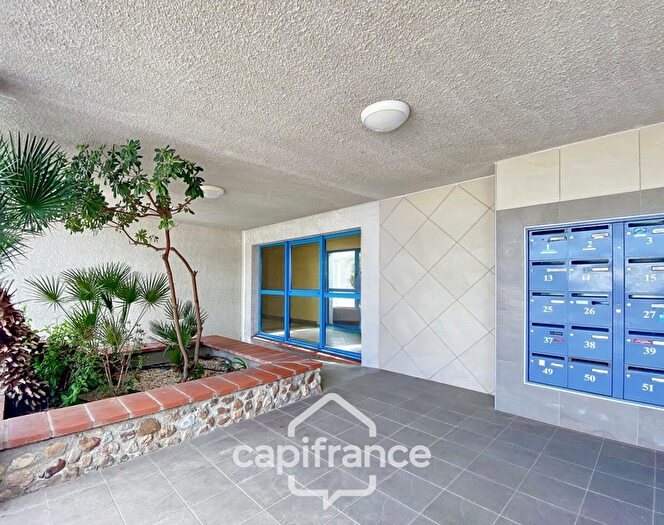 Maisons à vendre et appartements à louer - 1