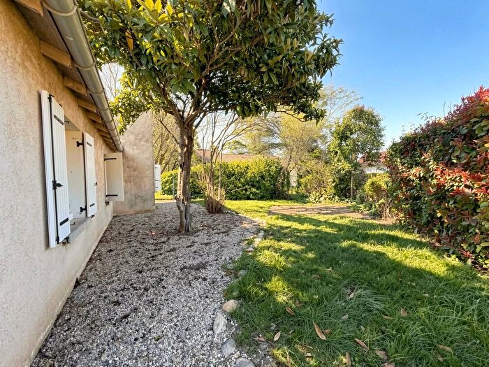 Maison à louer - Est, Pierrelatte - 4 pièces - 2 chambres