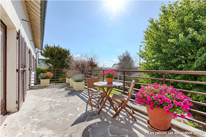 Maison 12 pièces à Rueil-Malmaison, Mont Valerien, à vendre