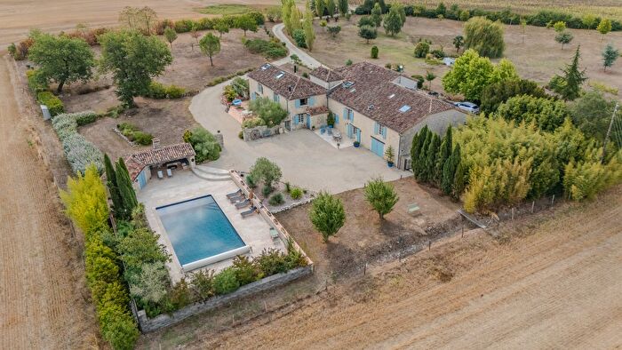 La Romieu : Maison 10 pièces à vendre