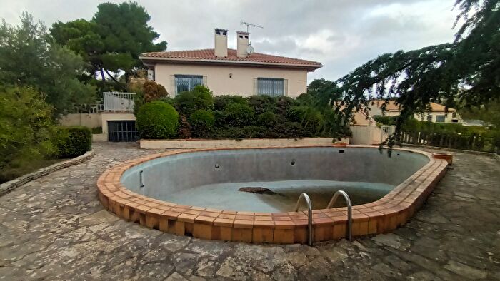 Maison à vendre - Aspiran - 10 pièces - 6 chambres