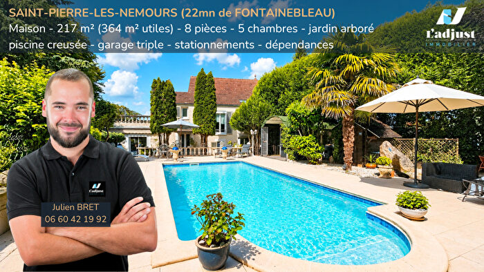 Saint-Pierre-lès-Nemours - Maison 8 pièces à vendre