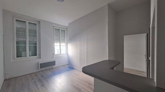 Lamberte-Hôpital, Libourne : Appartement 2 pièces à louer