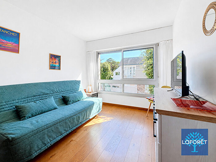 Appartement 1 pièce à Les Sables-d'Olonne, Les Roses, Route du Château d'Olonne, à vendre