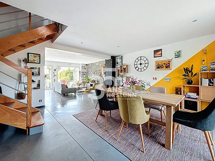 Maison à vendre - Sainte-Gemmes-sur-Loire - 4 pièces - 3 chambres