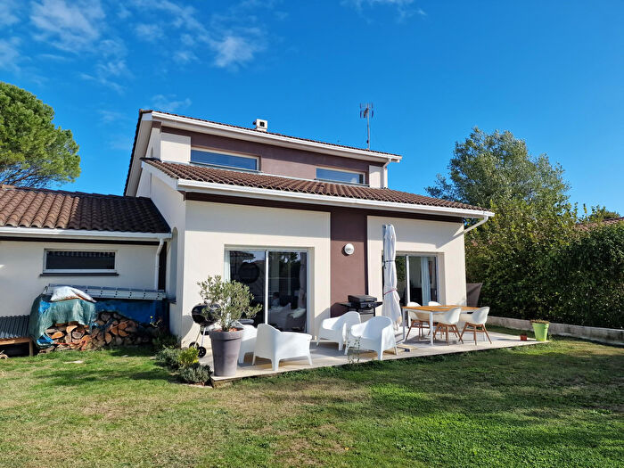 Maison à louer - Baziège - 4 pièces - 3 chambres