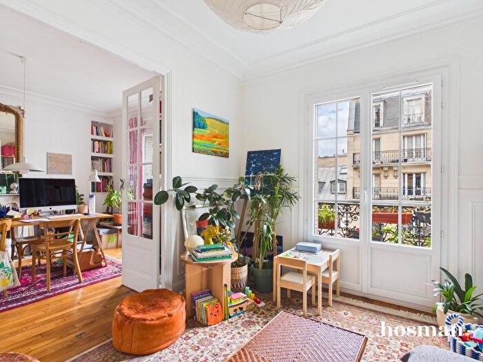 Appartement 4 pièces à Paris 19ème, Secrétan, Jaurès, à vendre