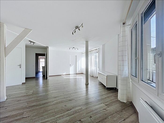 Appartement 2 pièces à Tremblay-en-France, Le Vert Galant, à louer