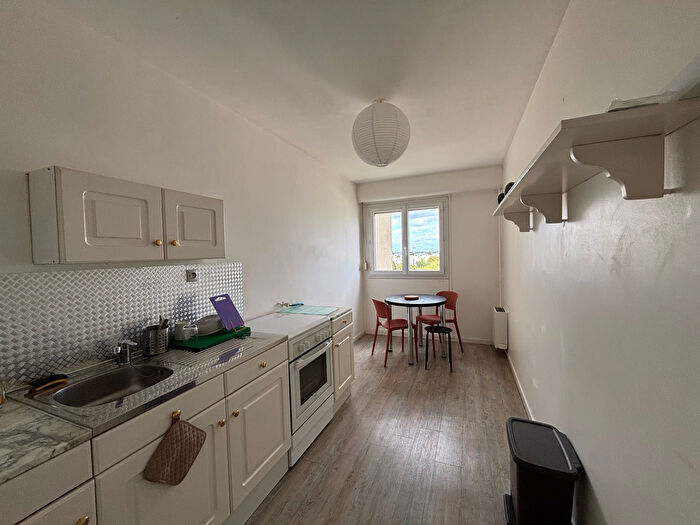 Appartement 1 pièce à louer à Saint-Herblain, Est