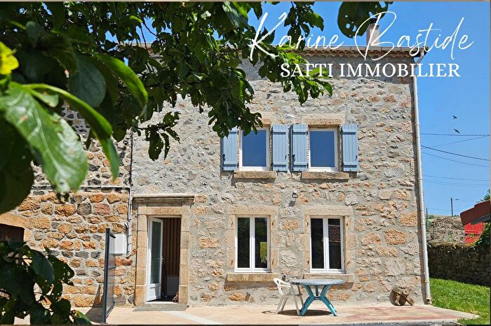 Maison à vendre - Saint-Étienne-du-Vigan - 6 pièces - 3 chambres