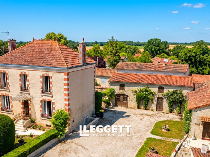 Saint-Fraigne - Maison 5 pièces à vendre