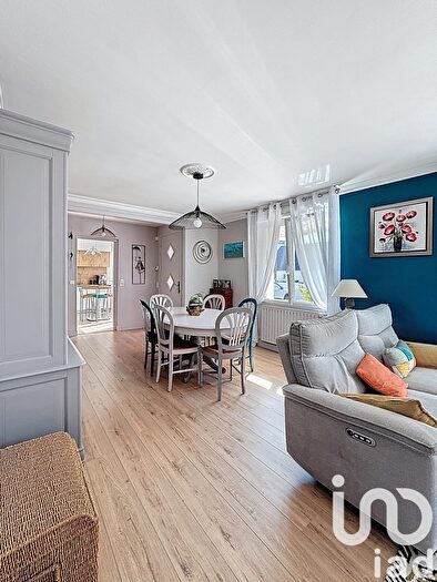 Maison à vendre - Plobannalec-Lesconil - 8 pièces - 5 chambres