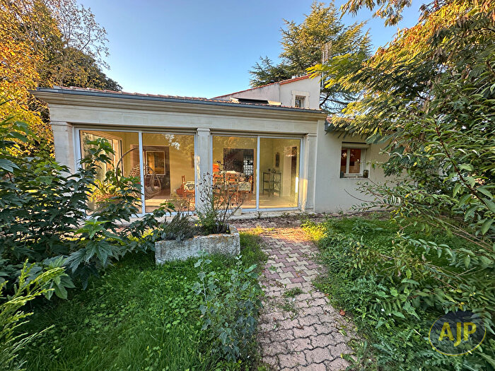 Maison à vendre - Saint-Léger - 6 pièces - 3 chambres