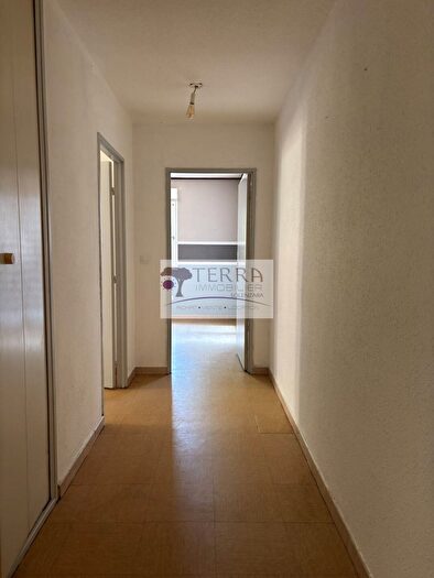 Appartement à louer - Sari-Solenzara - 4 pièces - 3 chambres