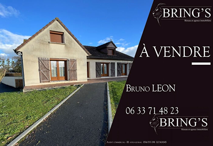 Maison à vendre - Lignières-la-Carelle - 6 pièces - 4 chambres