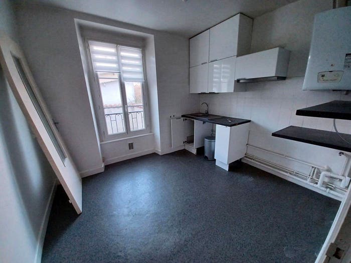 Appartement 3 pièces à Aurillac, à louer