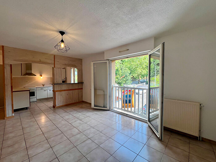 Appartement à louer - Gap, Gap ville - 2 pièces - 1 chambre