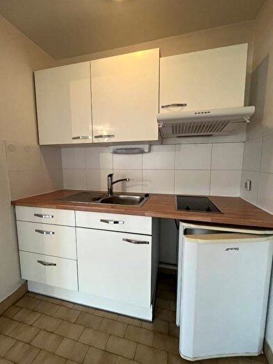 Appartement à louer - Centre-ville, Victor Hugo, Grenoble - 2 pièces - 1 chambre