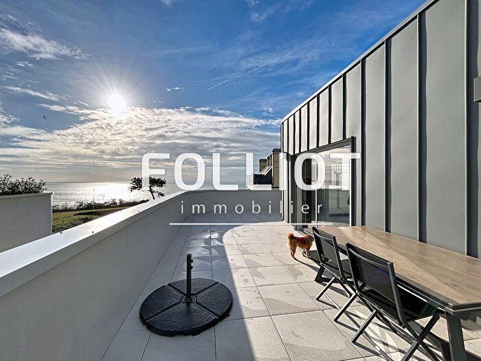 Appartement 5 pièces à Granville, Centre-ville, à vendre