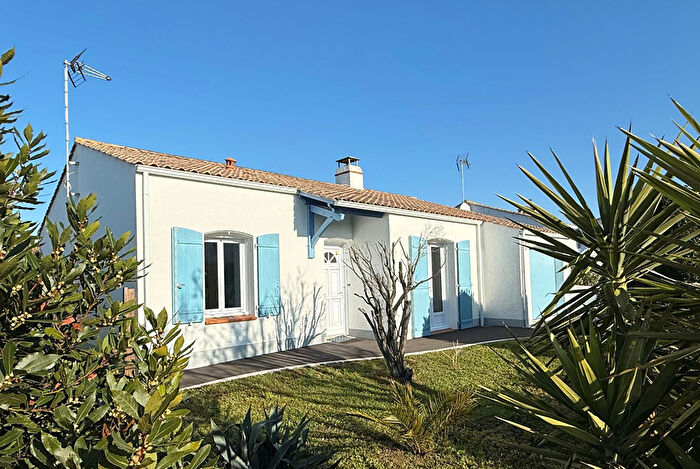 Maison à vendre - Saint-Gilles-Croix-de-Vie - 3 pièces - 2 chambres