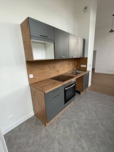 Appartement à louer - Rechèvres-Bas Menus-Boulevard, Chartres - 3 pièces - 2 chambres