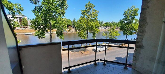Appartement 1 pièce à louer à Avesnières, Laval
