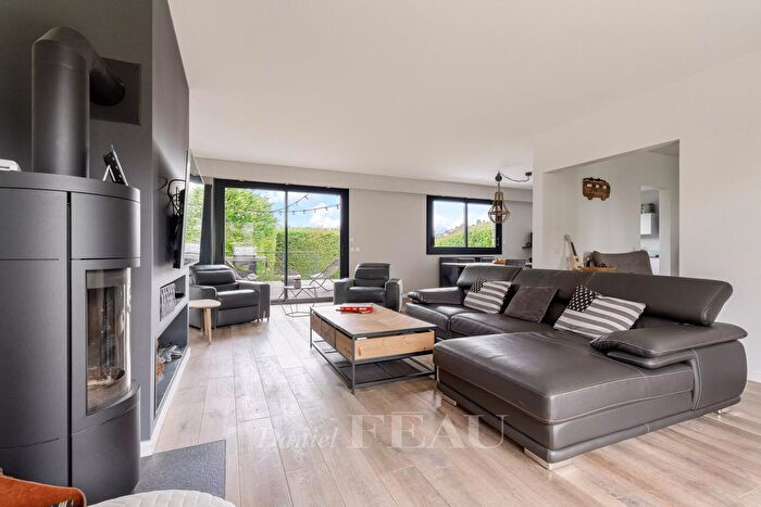 Maison à vendre - Rueil-Malmaison, Buzenval - 6 pièces - 4 chambres